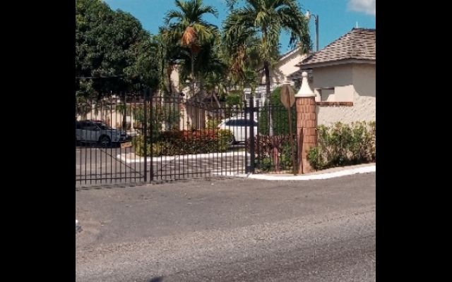 Townhouse For Rent: 69 Shortwood Road, Kingston 10 | $2,200 | Keez